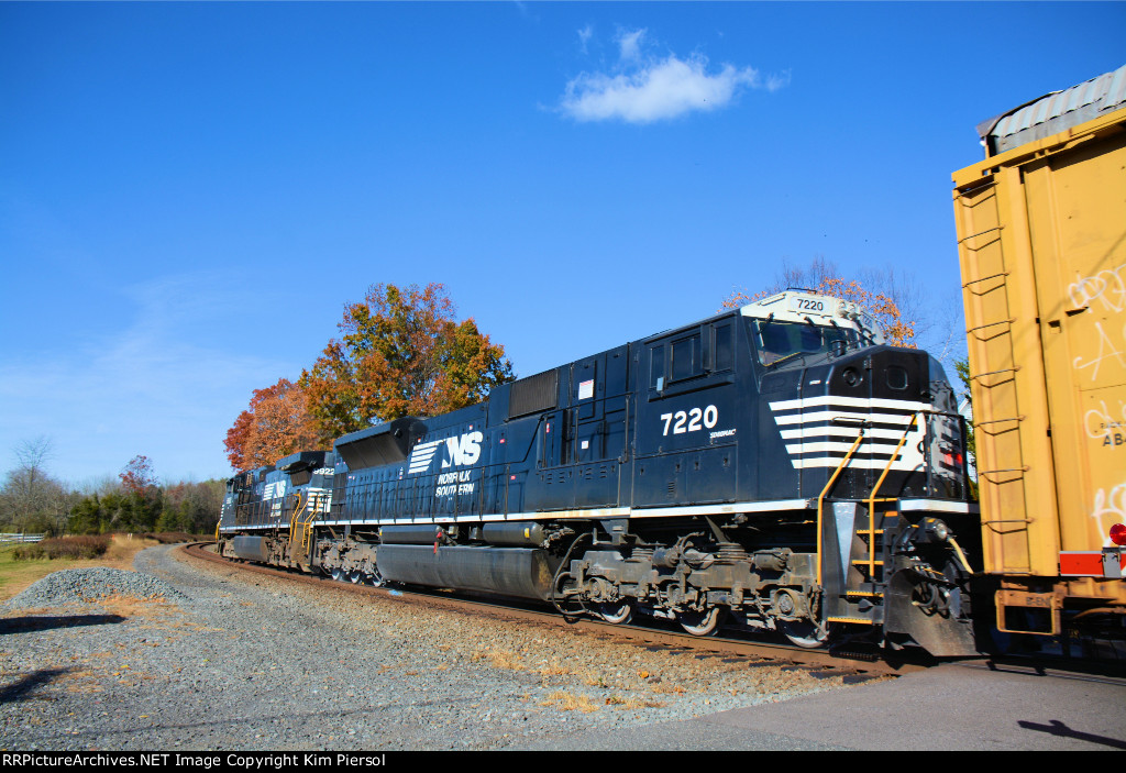 NS 7220 SD80MAC